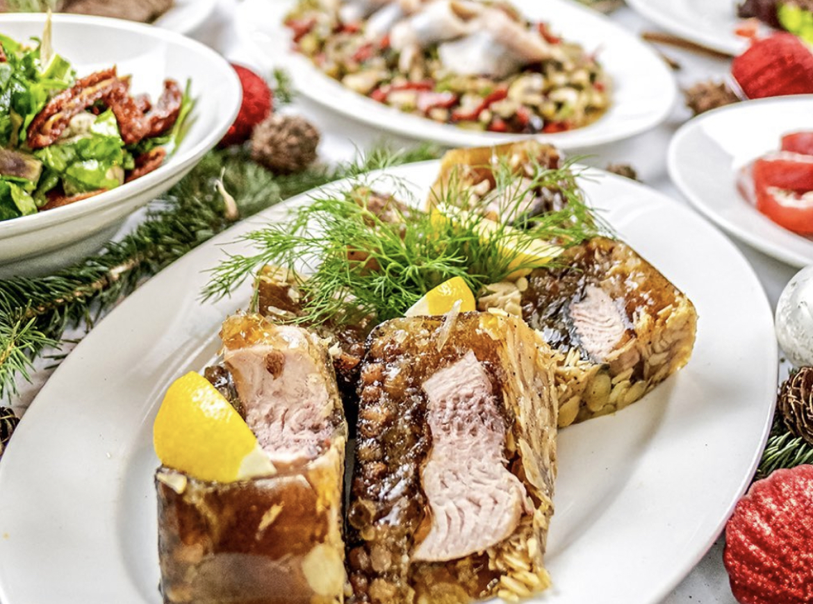 Lepiej ucztować niż szykować – Menu świąteczne na wynos! – Der Elefant